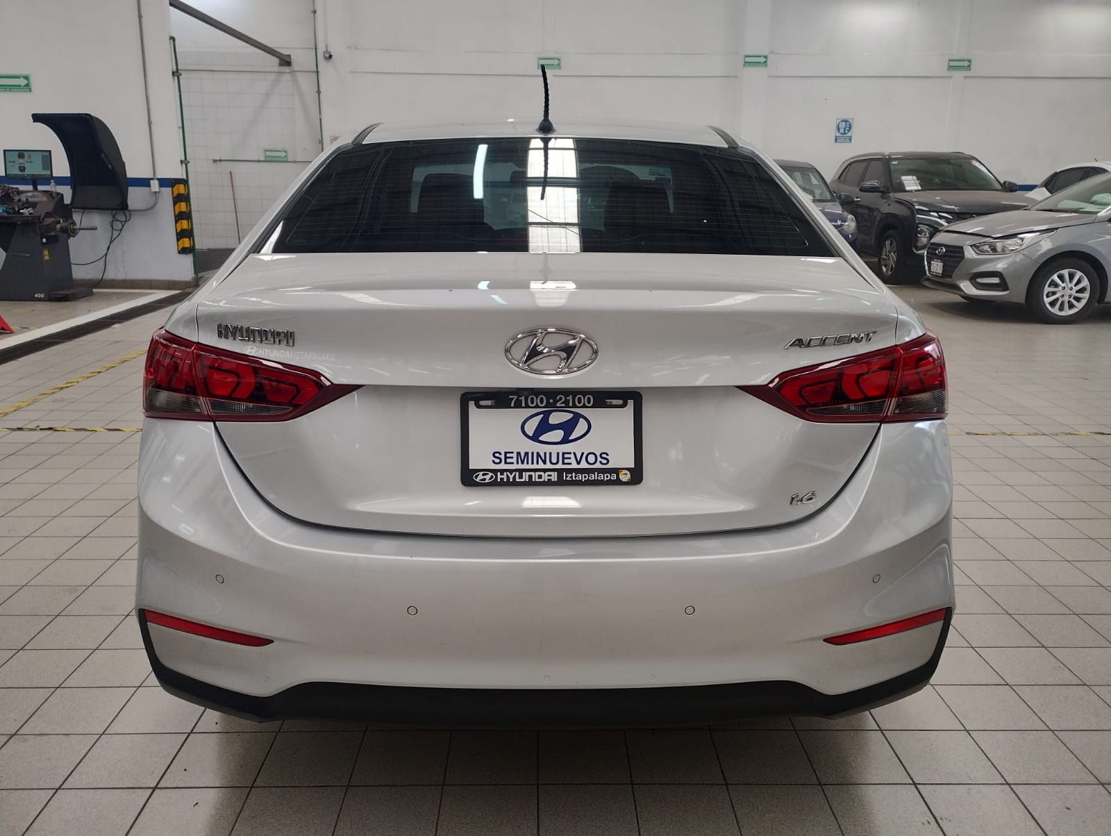 HYUNDAI SEMINUEVOS - Vehículo Hyundai ACCENT SD 2018 (909)