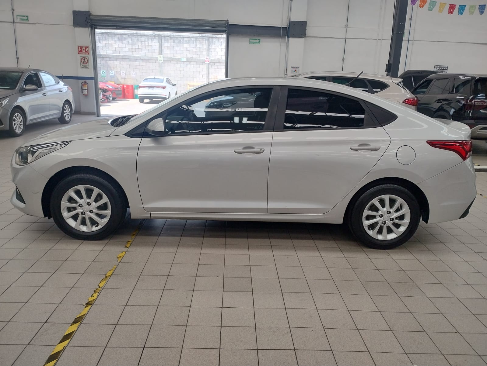 HYUNDAI SEMINUEVOS - Vehículo Hyundai ACCENT SD 2018 (909)